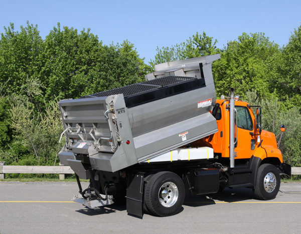 Hi-Way XT3 Type III Combination Dump Body - Municipal Equipment, Inc.