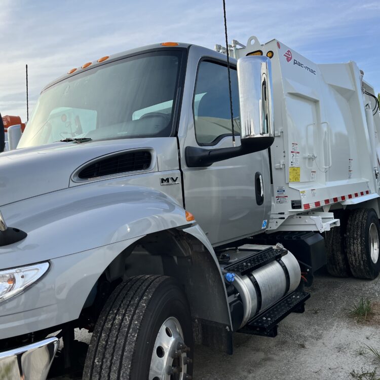 Pac-Mac - Municipal Equipment, Inc.